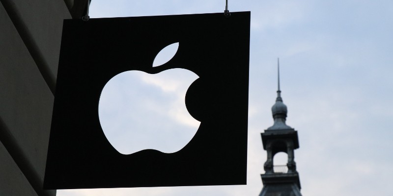 Apple Launches the 'Sign in with Apple' Feature