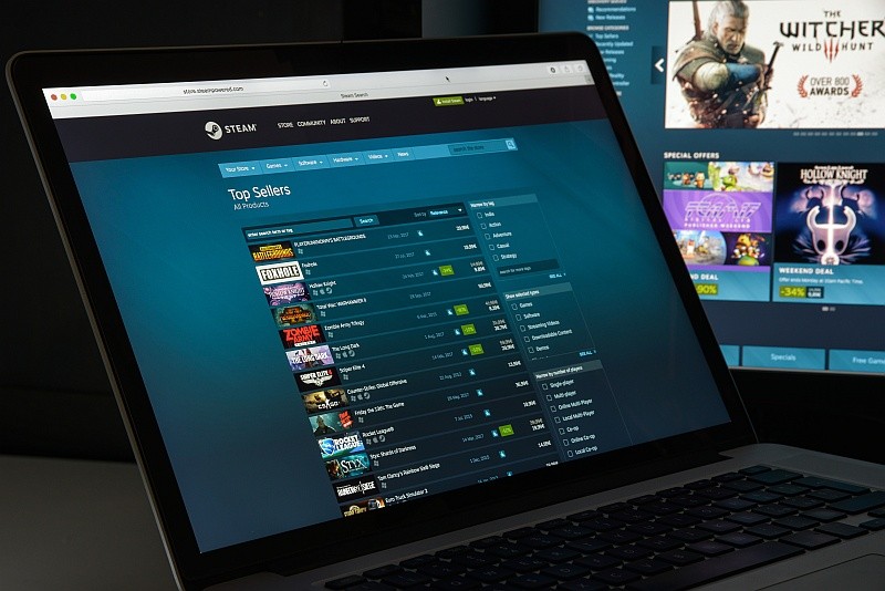 BloodyStealer Malware Hunts for Expensive Gaming Accounts